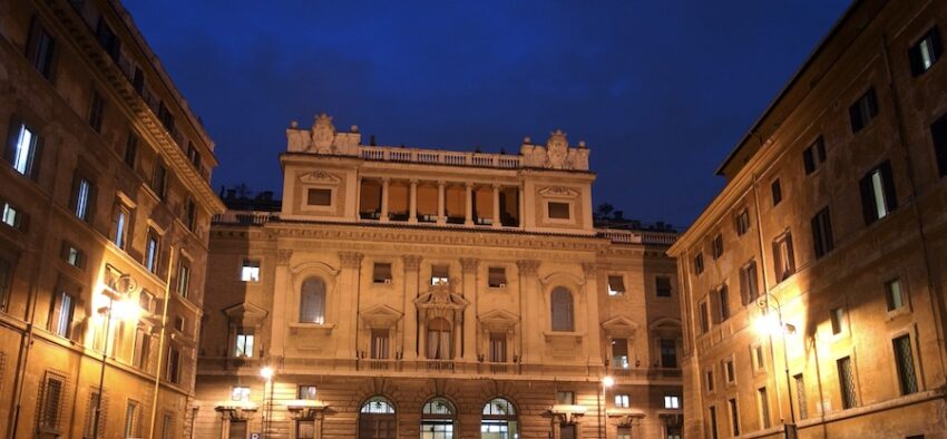 Visiting a pontifical university in Rome – Eloray